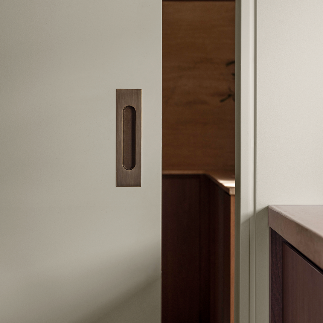 Flush Solid Brass Cavity Pull | Bronze - Passio Interiors