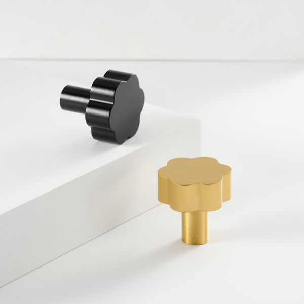 Wavey Solid Brass Hook | Black - Passio Interiors